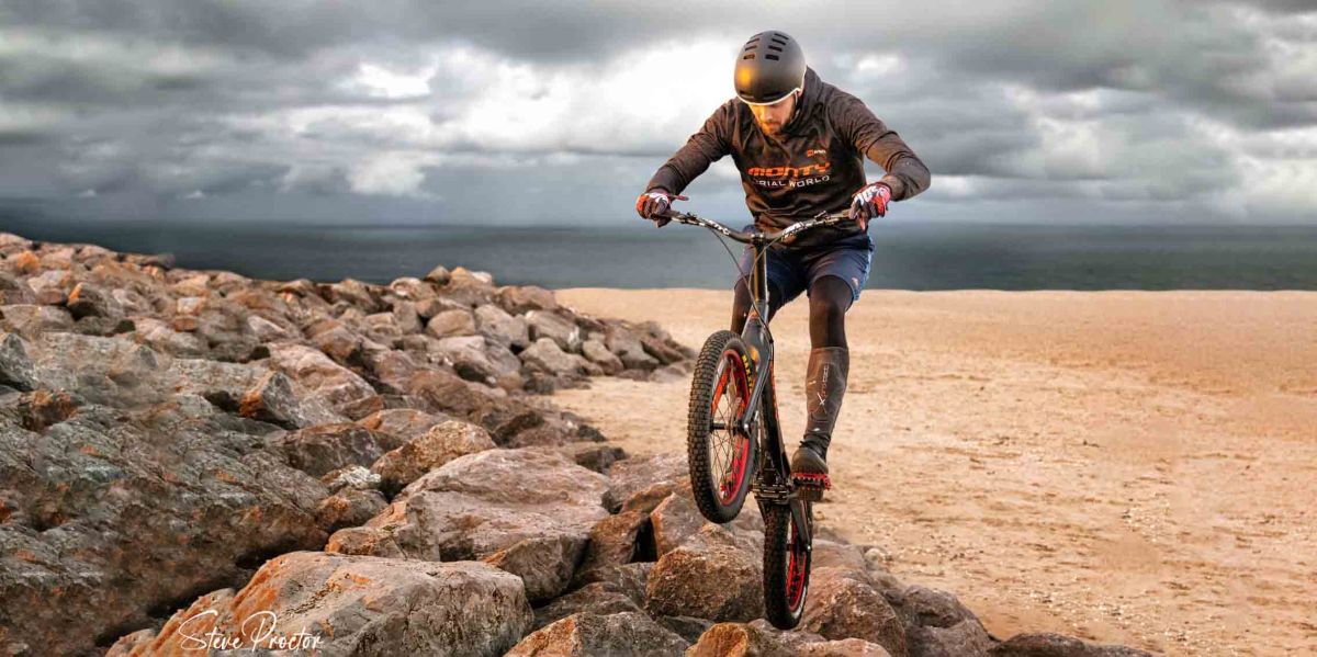 On the Rocks – Steve Proctor